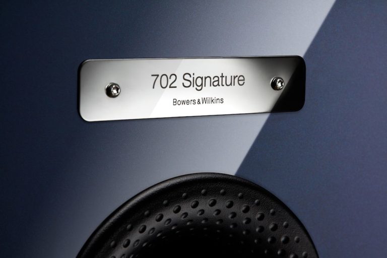 Bowers & Wilkins 705 und 702 Signature jetzt auch in Midnight Blue ...