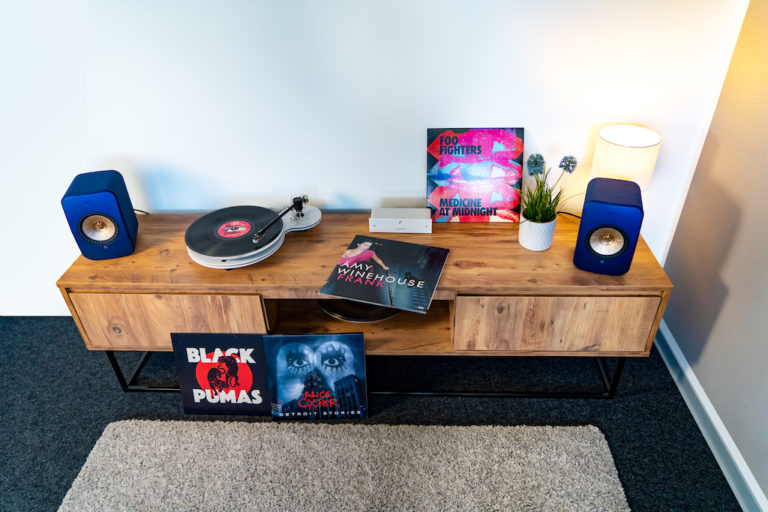 Edwards Audio Apprentice TT – Einsteiger-Plattenspieler mit ...