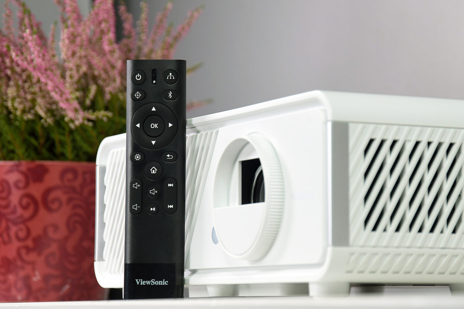 ViewSonic X1 – HD-Beamer mit LED-Technik, HDR und hohem Kontrast » lite ...