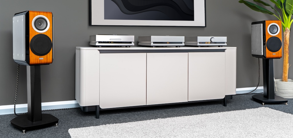 Lautsprechersystem TAD-CE1TX – Überwältigendes „Wie echt“-Erlebnis ...