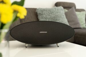 Meridian Ellipse – Streaming-Performer im Kompaktformat » lite - DAS ...